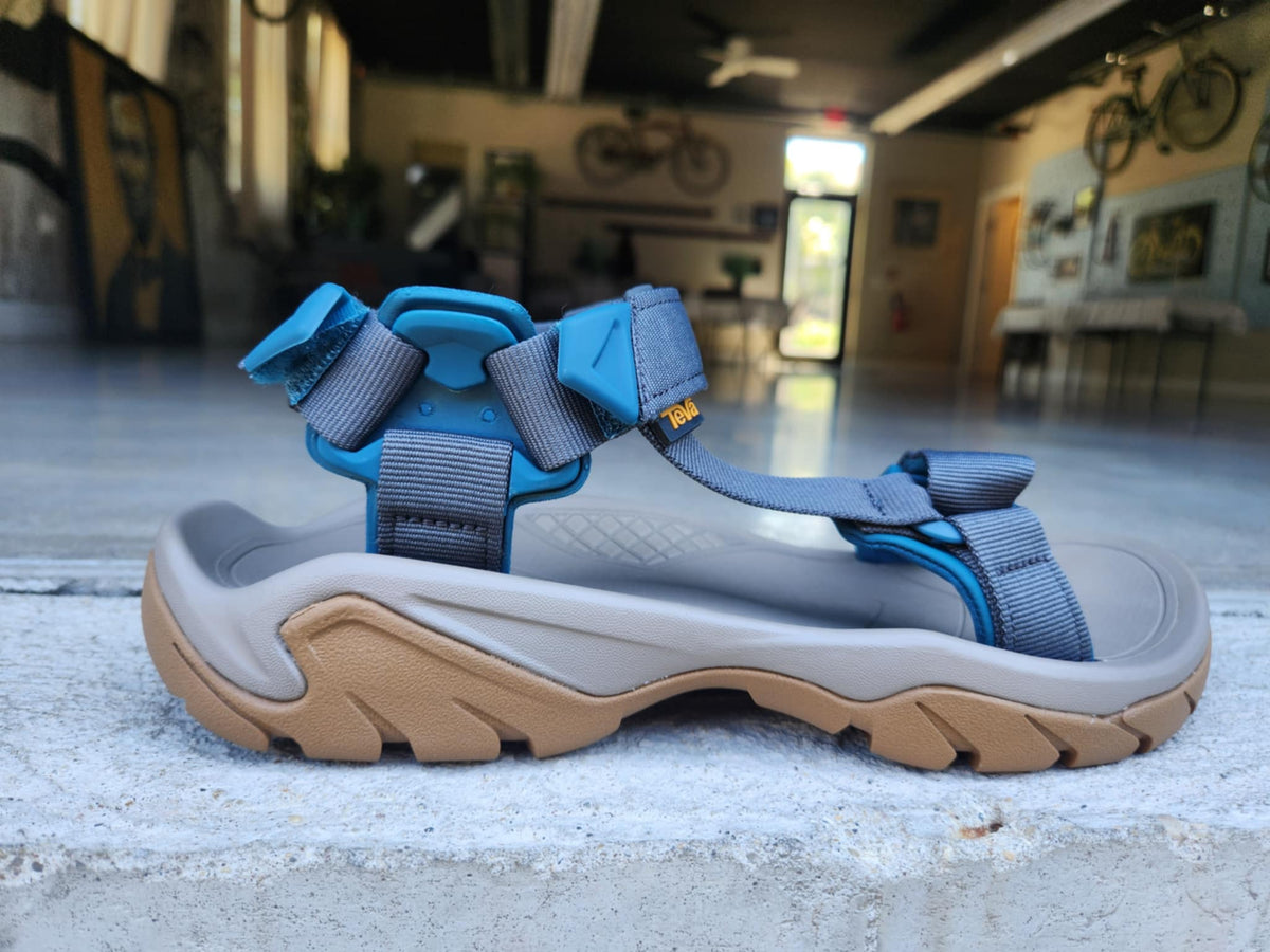 Teva M FI 5 Universal Hiking Sandal – Dnaplainfield